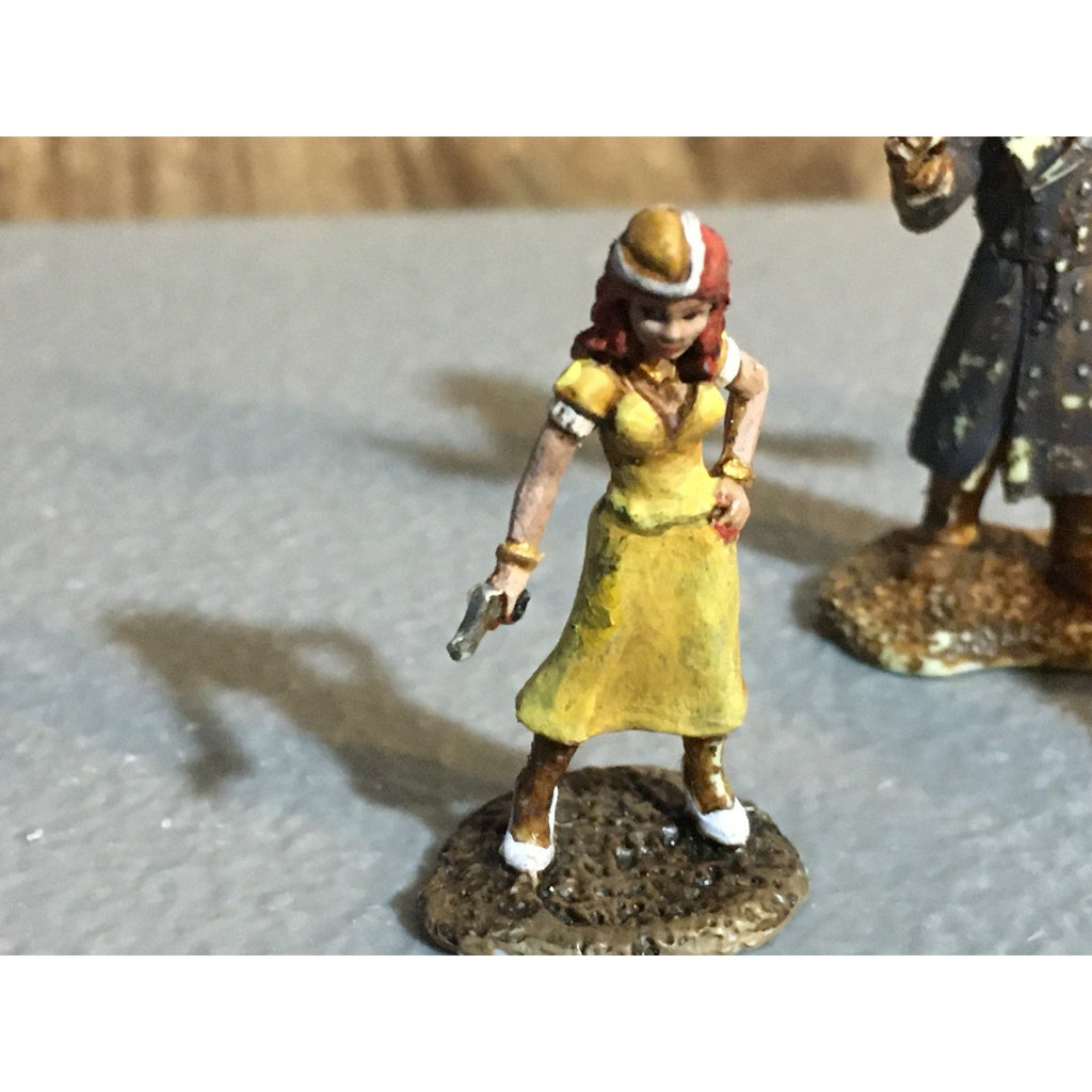 A30876 REAPER MINIATURES RMP HUMANS DETECTIVE FEMALE GUNNER – PODY PRODUCTS