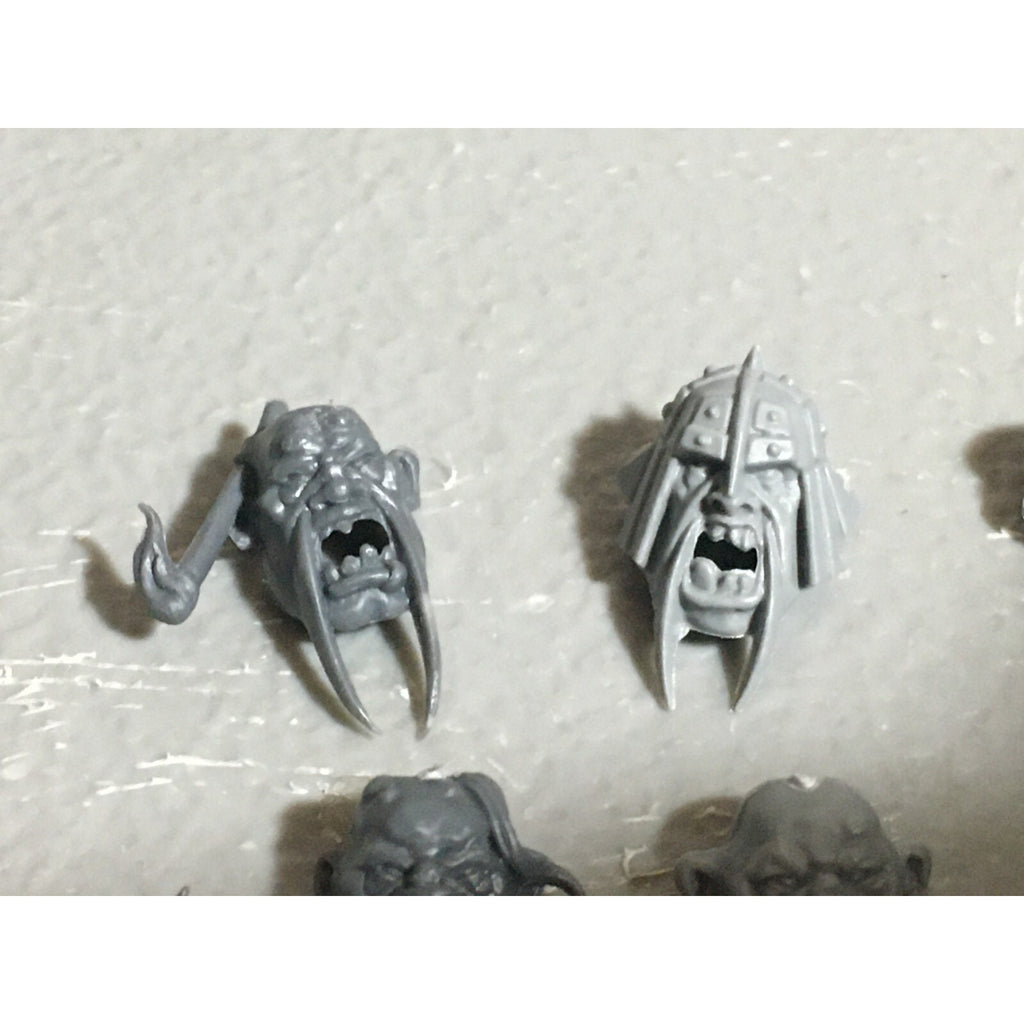 A21917 WARHAMMER FANTASY OGRE KINGDOMS BITS LOT HEADS OLD WORLD GW ...